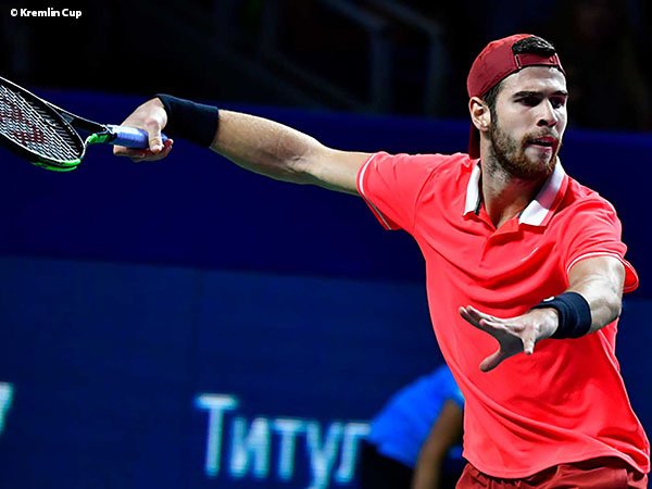 Karen Khachanov Tundukkan Daniil Medvedev Di Moskow | Liga Olahraga