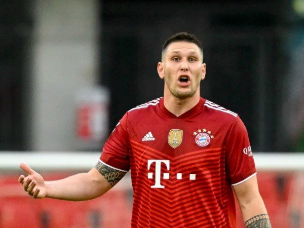 Bayern Ajukan Kontrak Baru, Niklas Sule Tinggal Pilih Cabut Atau ...