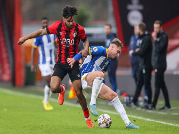 Casper Nilsson Nikmati Latihan dengan Tim Utama Brighton | Liga Olahraga