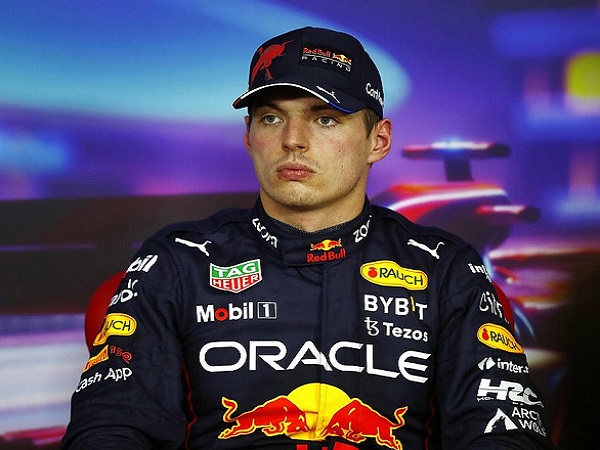Gara-gara Sakit Perut, Max Verstappen Terlambat Tiba di Jeddah | Liga ...