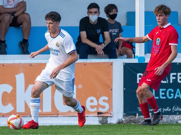 Milan Berhasil Amankan Tanda Tangan Alex Jimenez dari Real Madrid ...