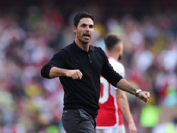 Mikel Arteta Buat Perjudian di Bawah Mistar Gawang, Rio Ferdinand ...