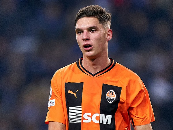 Arsenal Saingi Napoli untuk BIntang Shakhtar Donetsk Georgiy Sudakov ...