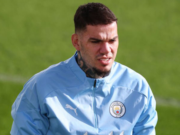 Ederson Moraes Belum Putuskan Masa Depannya di Manchester City | Liga ...