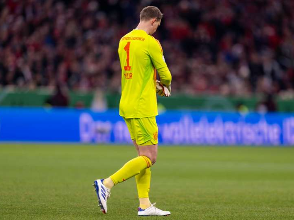 Tahun 2024 Berakhir! Manuel Neuer Alami Patah Tulang Rusuk | Liga Olahraga