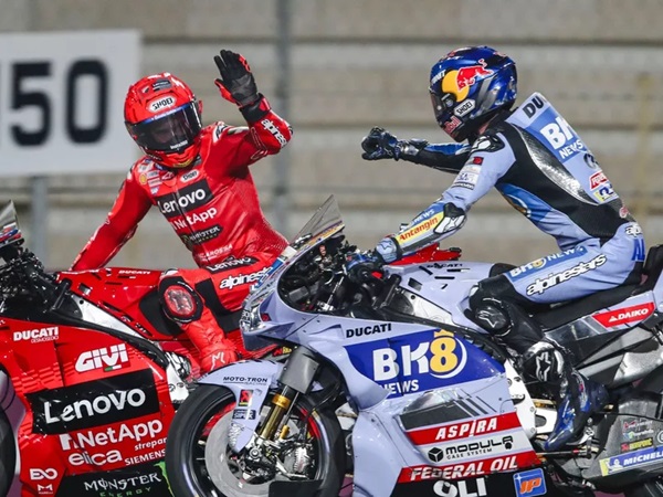 Marc Marquez Bertanggung Jawab Atas Senggolan dengan Alex | Liga Olahraga