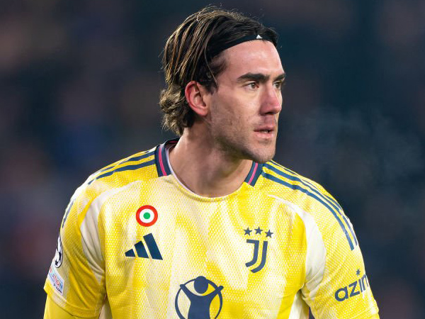 Milan dan Juve Jajaki Barter Theo Hernandez dan Dusan Vlahovic | Liga ...