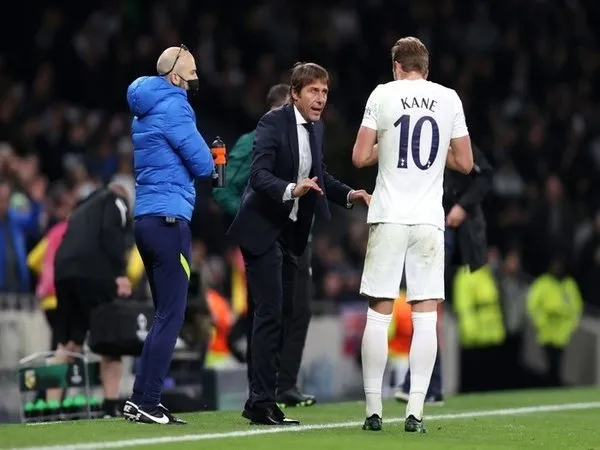 Harry Kane Berharap Conte Masih Tangani Spurs Musim Depan | Liga Olahraga