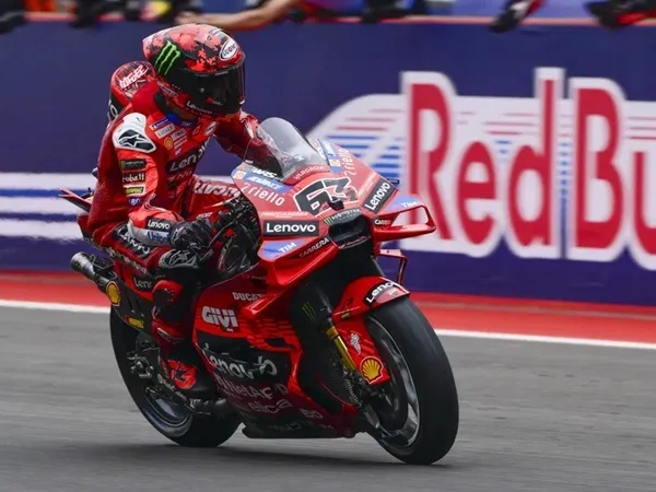 Hasil MotoGP AS: Bagnaia Menang Perdana Usai Marquez Terjatuh | Liga ...
